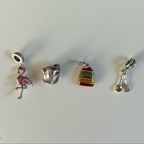 Jewelry | Key West Charm Set Glamulet And Off Brand Flamingo ...